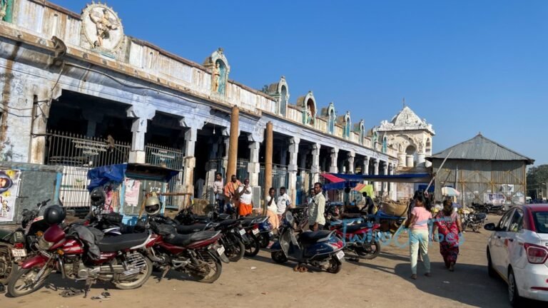 Hiking Guide To Rathnagirishwarar Temple, Ayyarmalai, Kulithalai