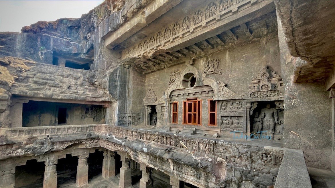 Ellora Caves: A Detailed Guide (With Pictures)