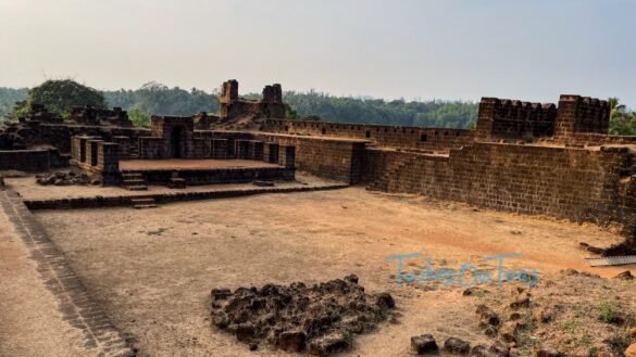 Mirjan Fort: Photo Blog + Travel Guide
