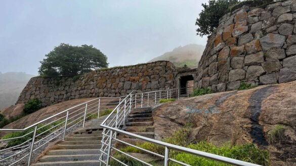 Uttari Betta/ Huthridurga: A Comprehensive Hiking Guide