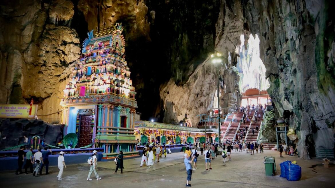 Batu Caves: The Only Guide You Need
