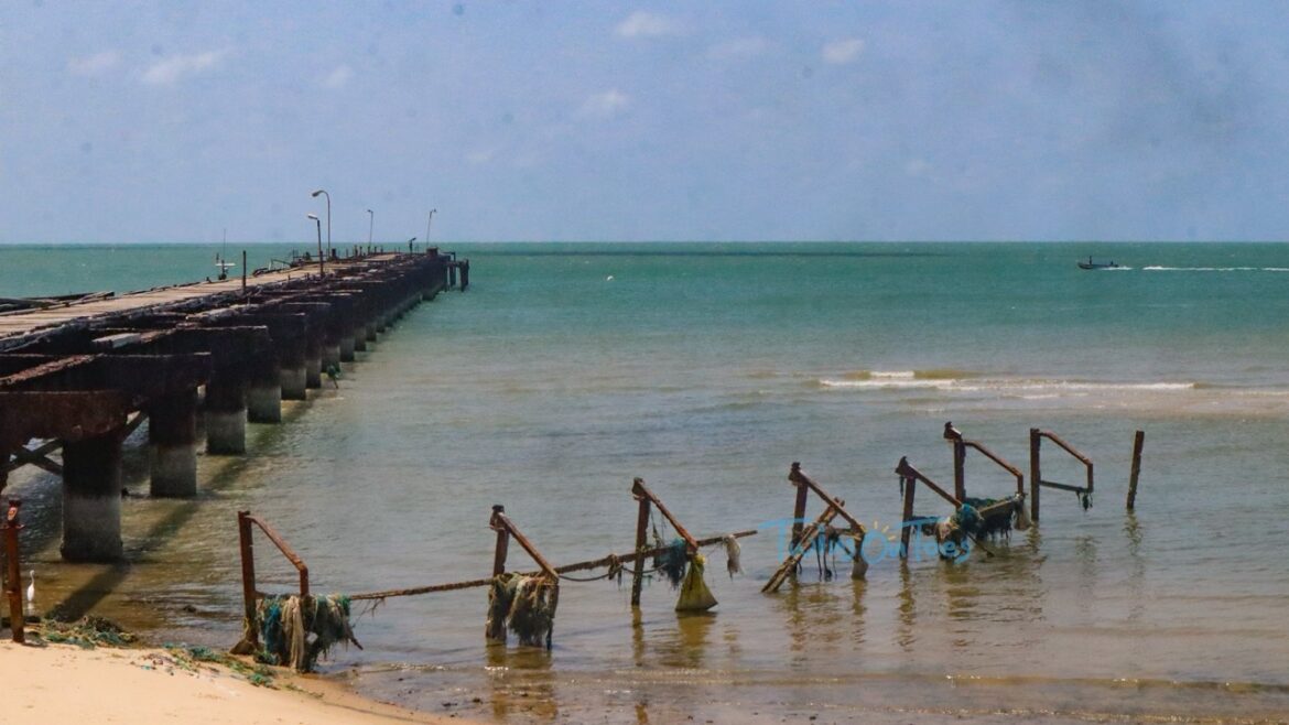Exploring Talaimannar Island: Forgotten Bridges & Faded Memories