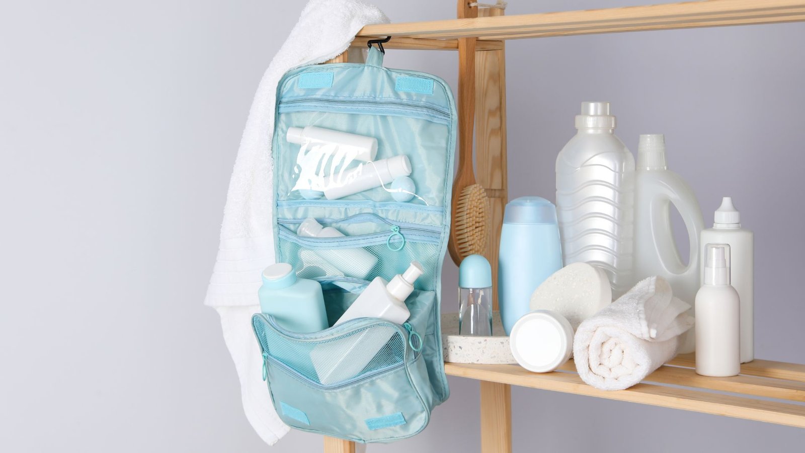 7 Must-Have Toilet Essentials For Female Travelers